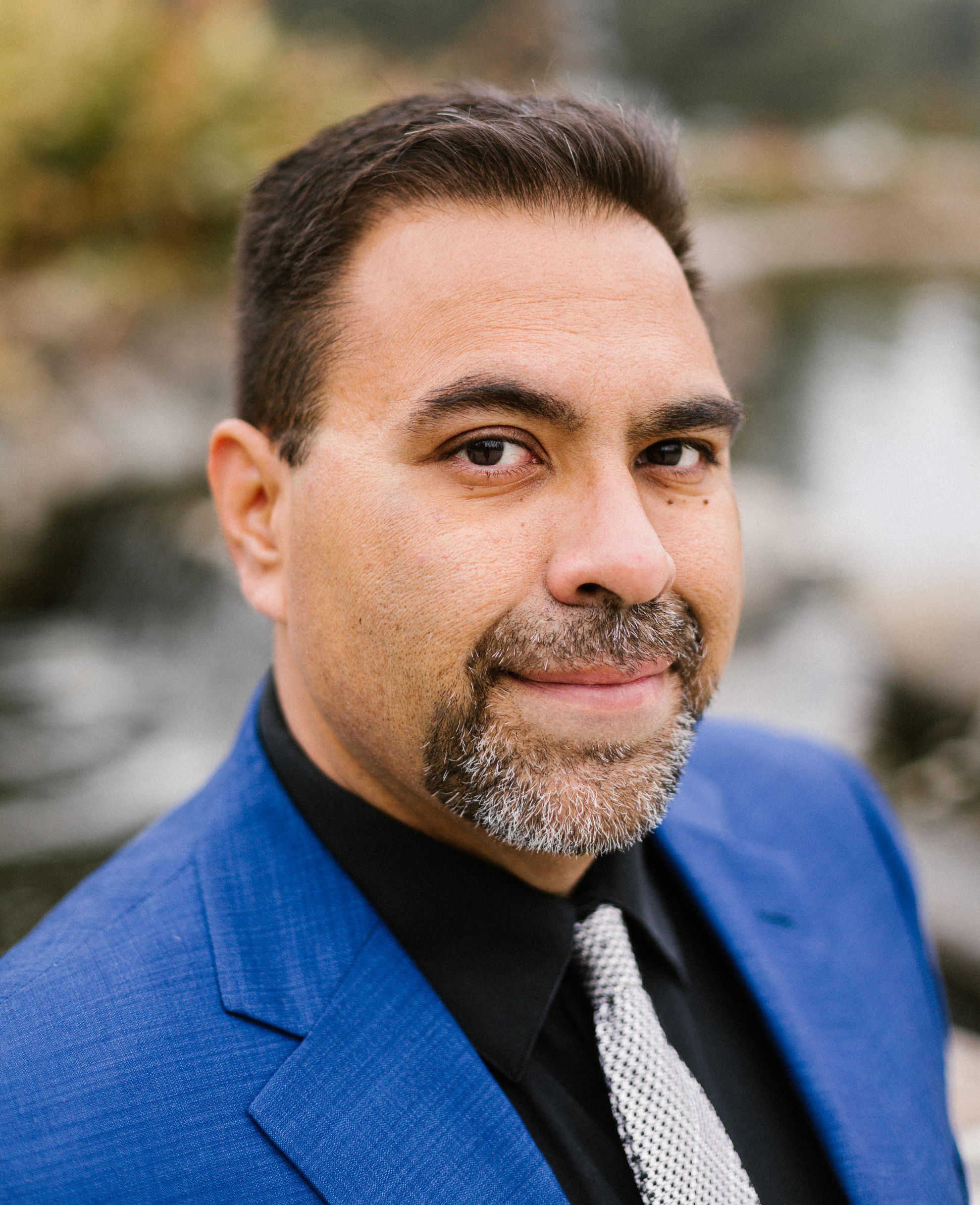 Meet the SBMT Board Candidates! – South Bay Musical Theatre